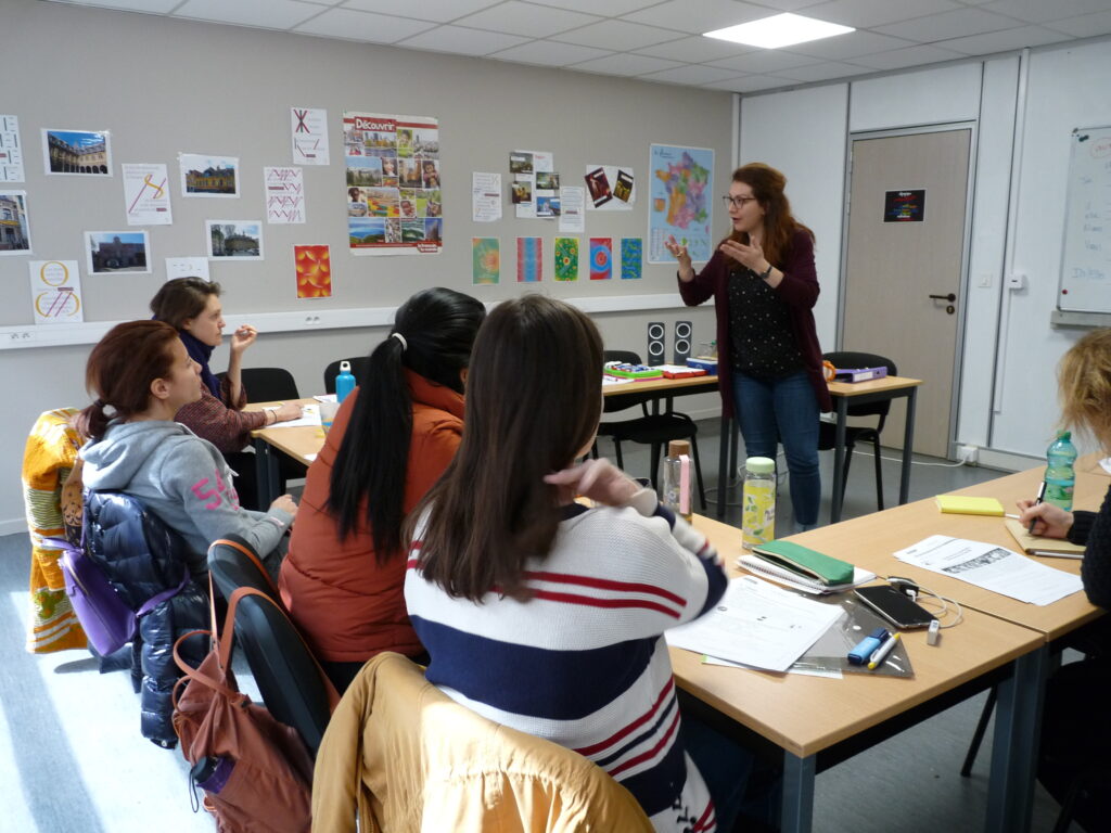 Why IGCSE & IB Students Should Learn French Early - Learnfle Blog